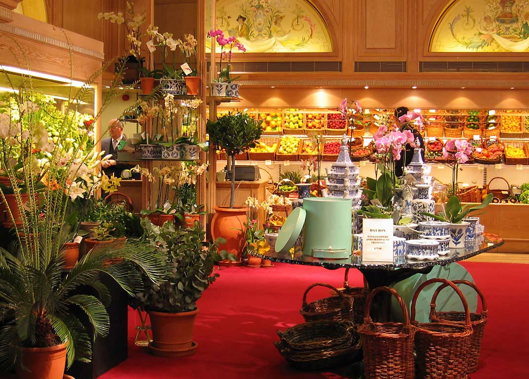 Grands Magasins Londres : TOP 8 des plus beaux grands magasins à ...